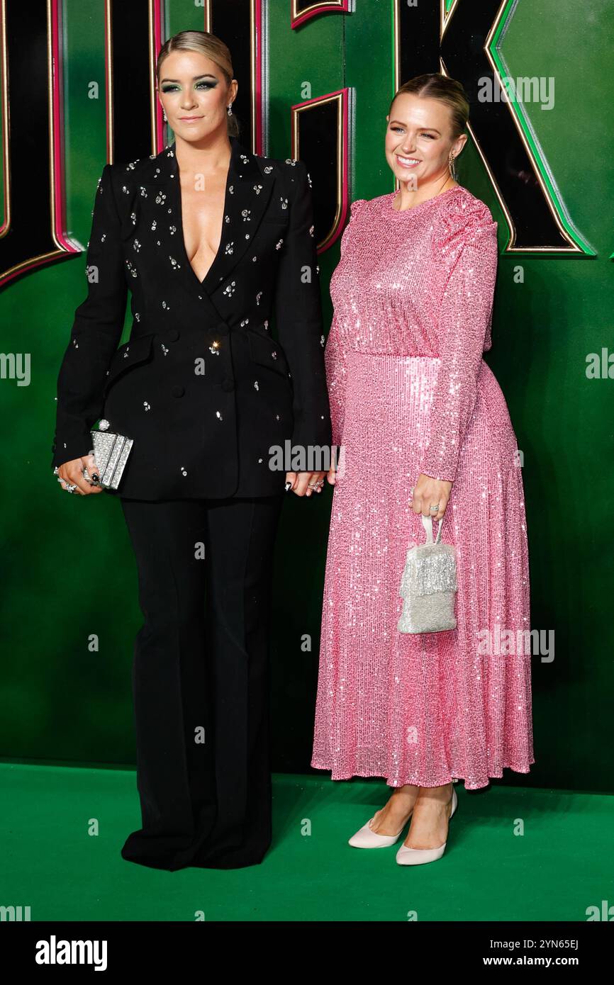 Helen woolf hi-res stock photography and images - Alamy