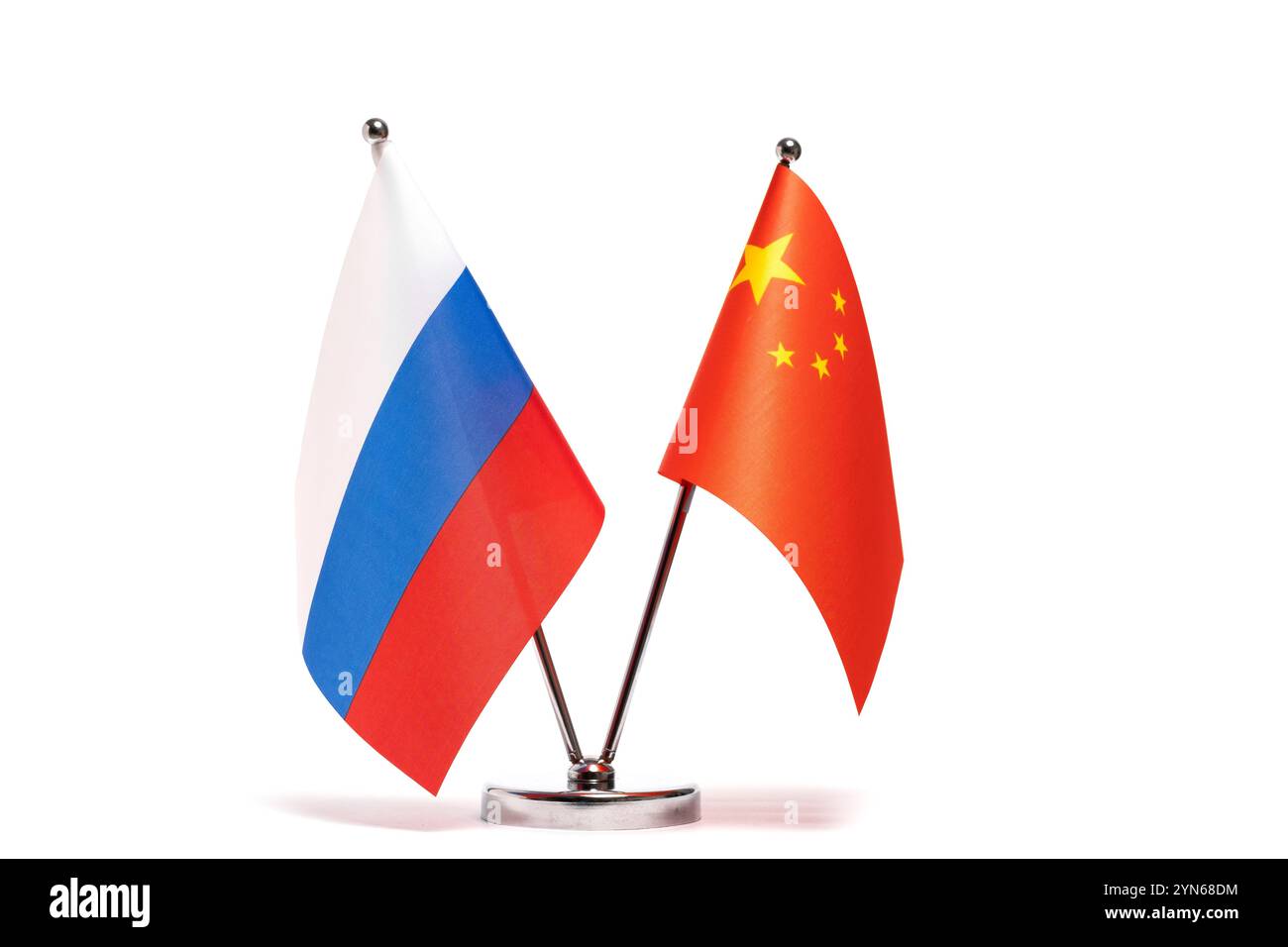 Table flags of Russia and China on white background. Union of Countries ...