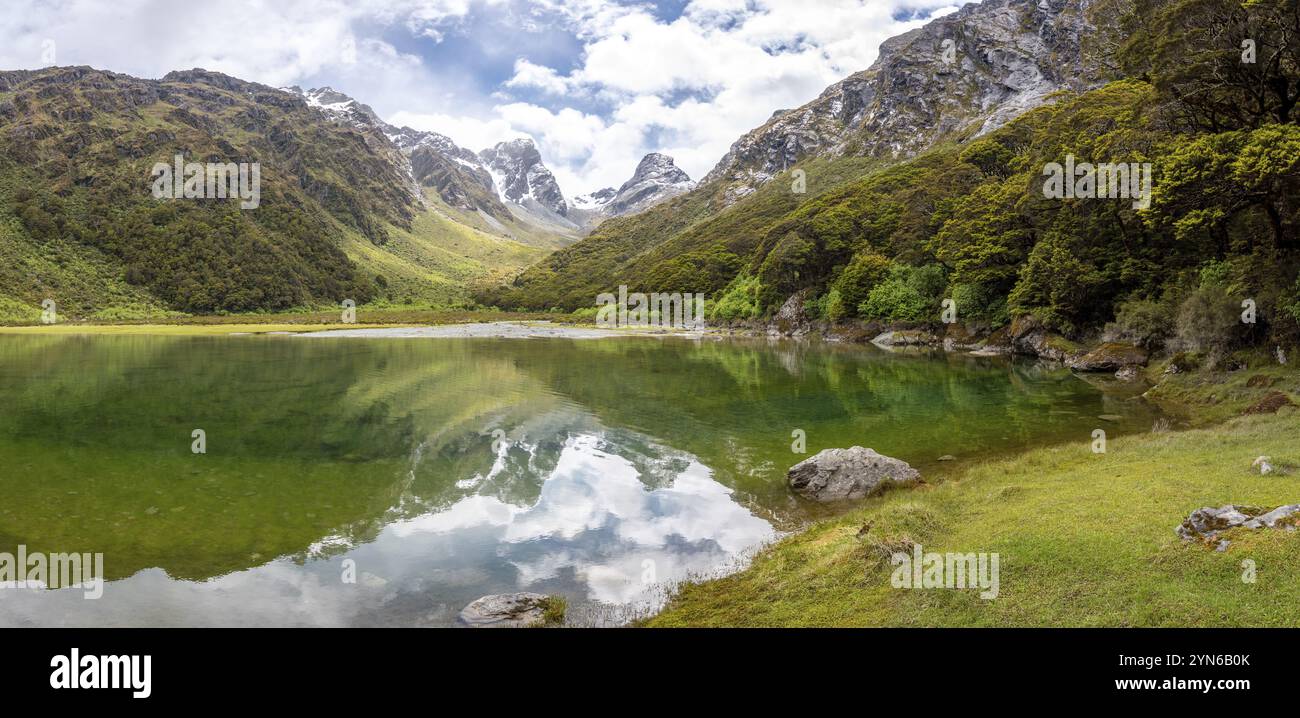Tranquil mountain lake Mackenzie at the famous Routeburn Track ...