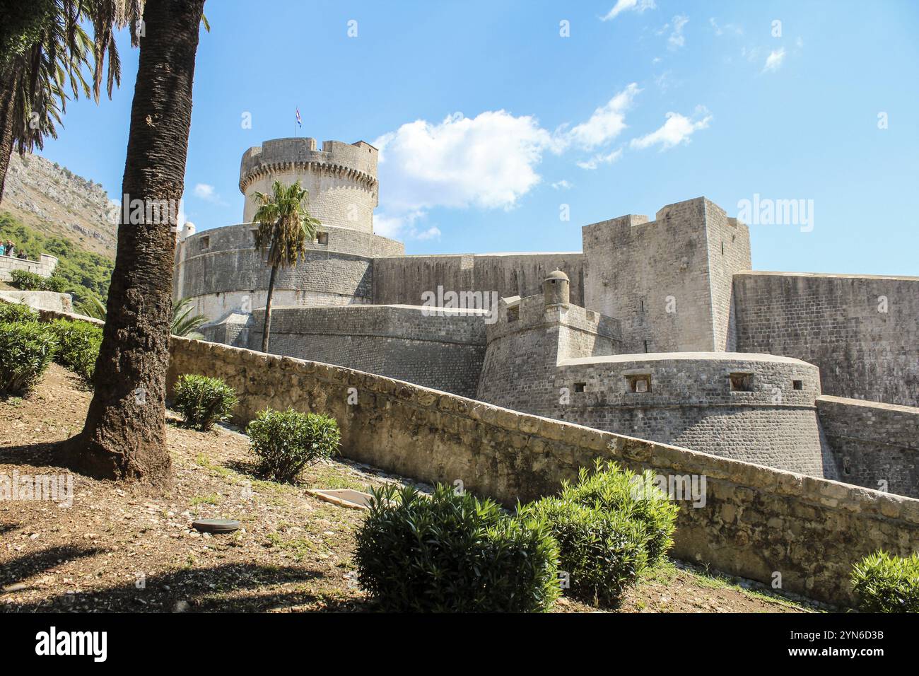 The famous strong city wall of Dubrovnik, Croatia, Europe Stock Photo ...