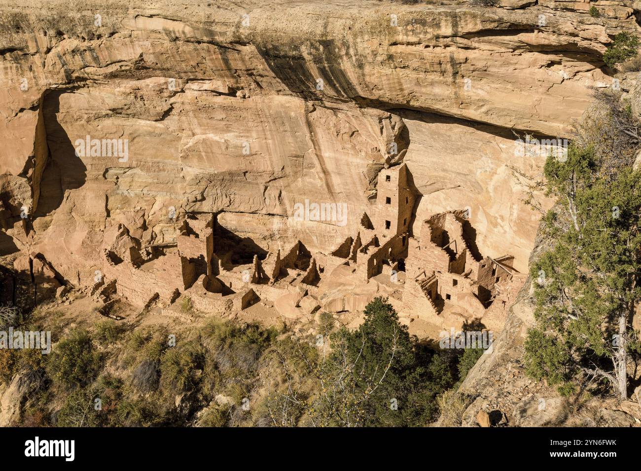 Famous Square Tower House in Mesa Verde Naitonal Park, USA, North ...