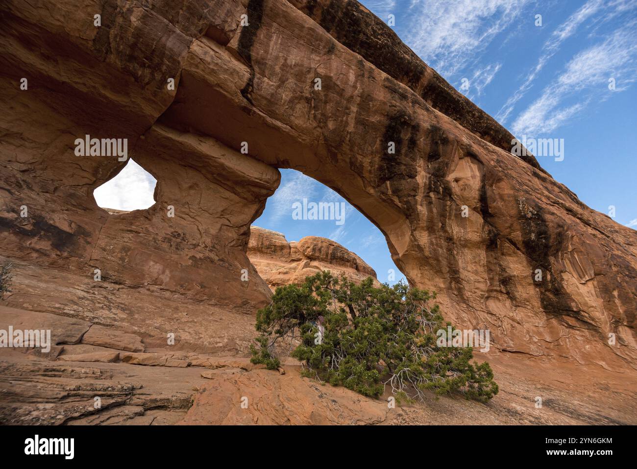 Great view on the Partition Arch in the Arches National Park, USA ...
