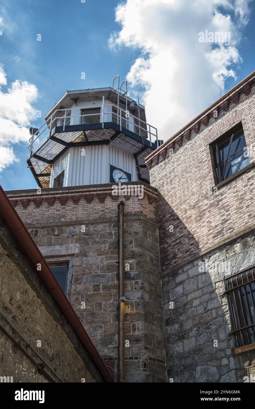 American prison guard tower hi-res stock photography and images - Alamy