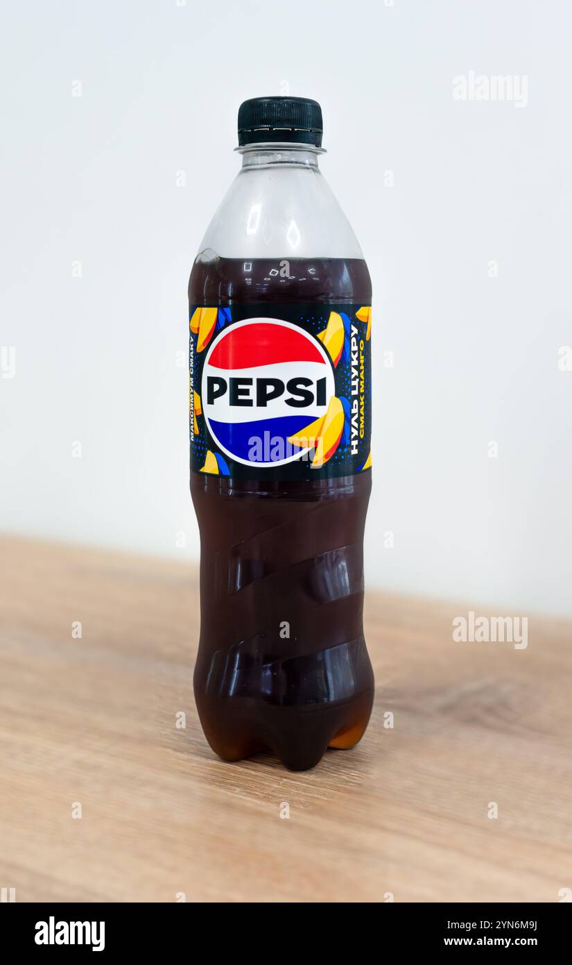 Kiev, Ukraine - November 23, 2024: Pet 0,5l soft drink Pepsi Original ...