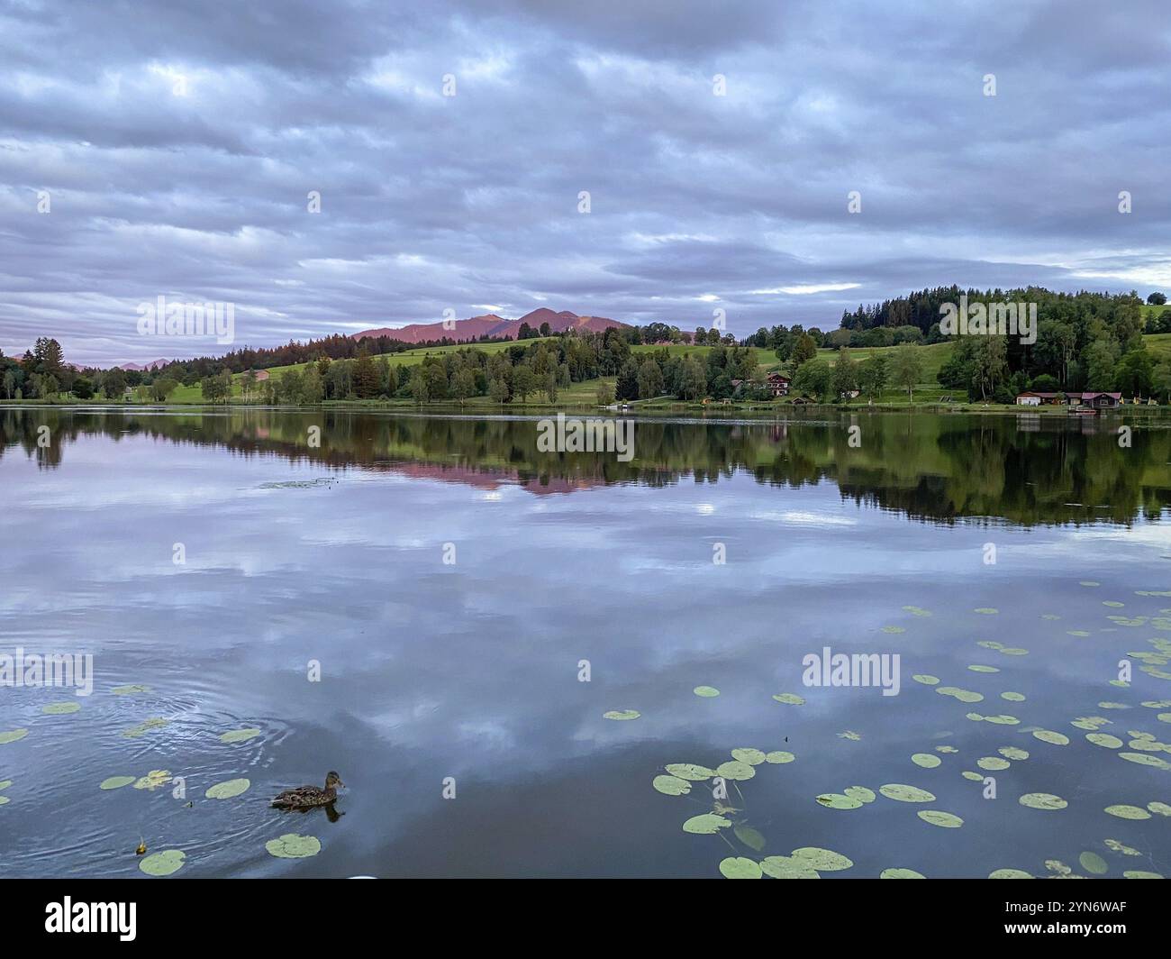 Scenic sky above the lake of Bad Bayersoien in the Bavarian Alps ...