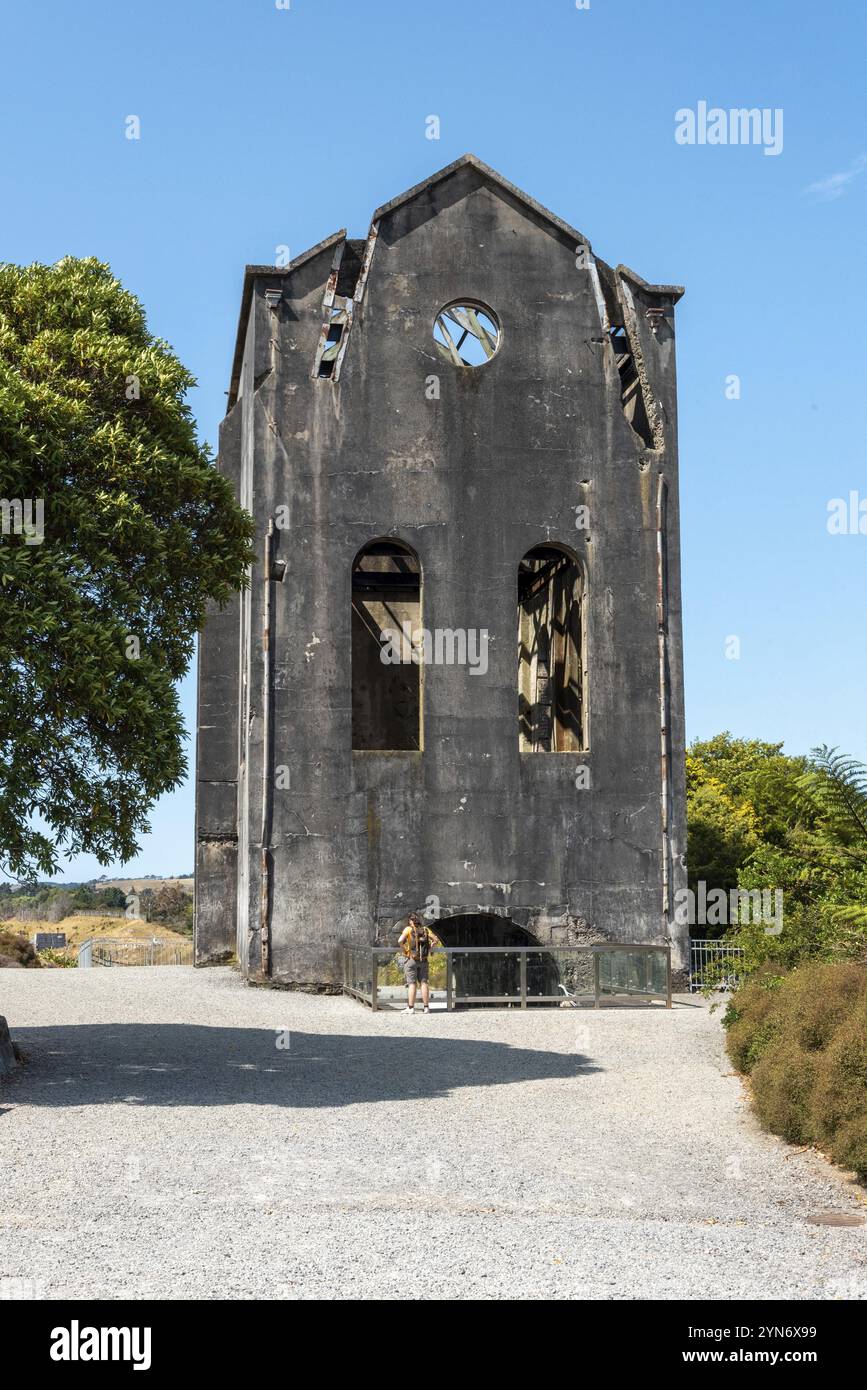 Old tall industrial building at Waihi gold mine in New Zealand Stock ...