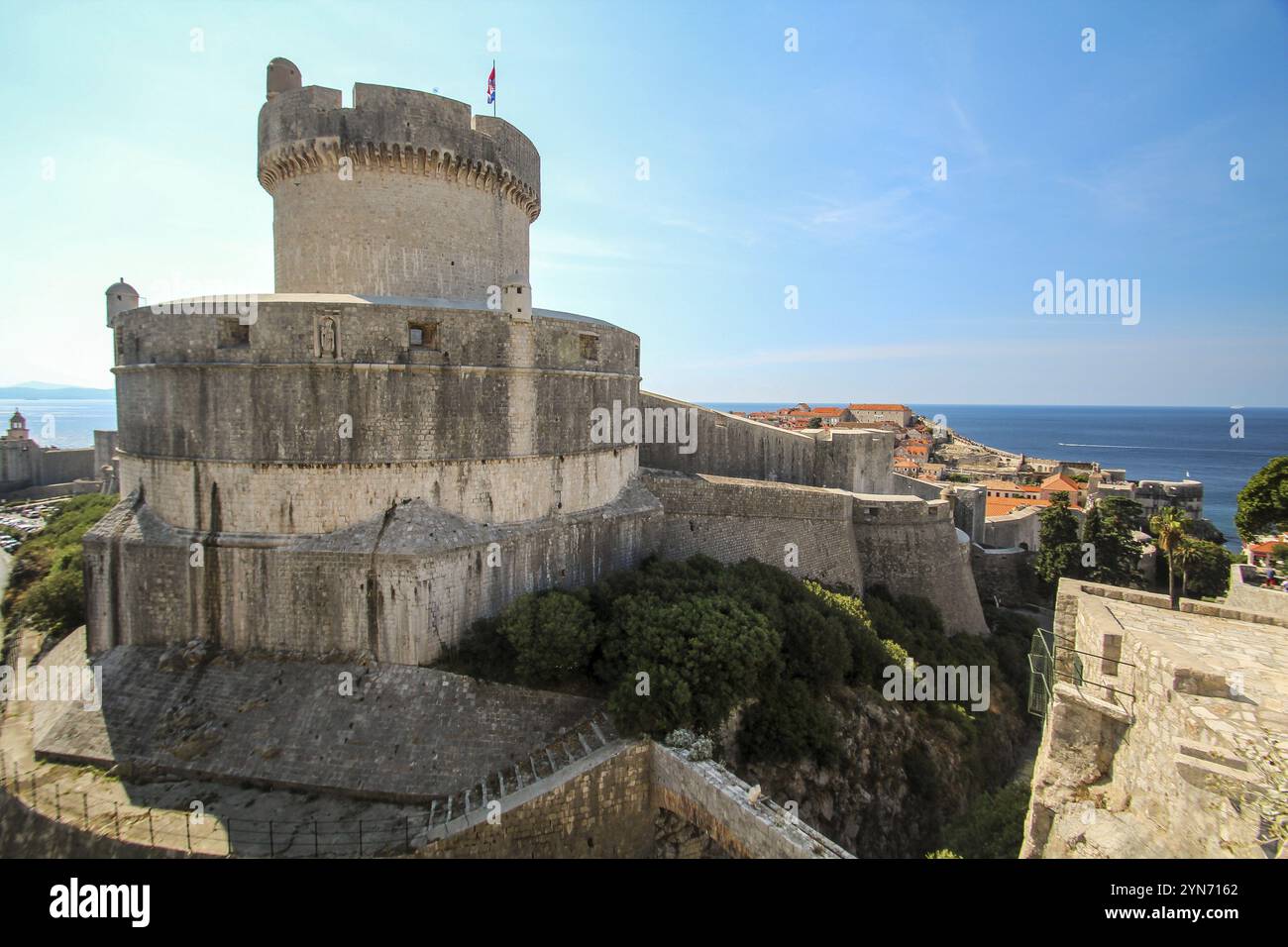 The famous strong city wall of Dubrovnik, Croatia, Europe Stock Photo ...