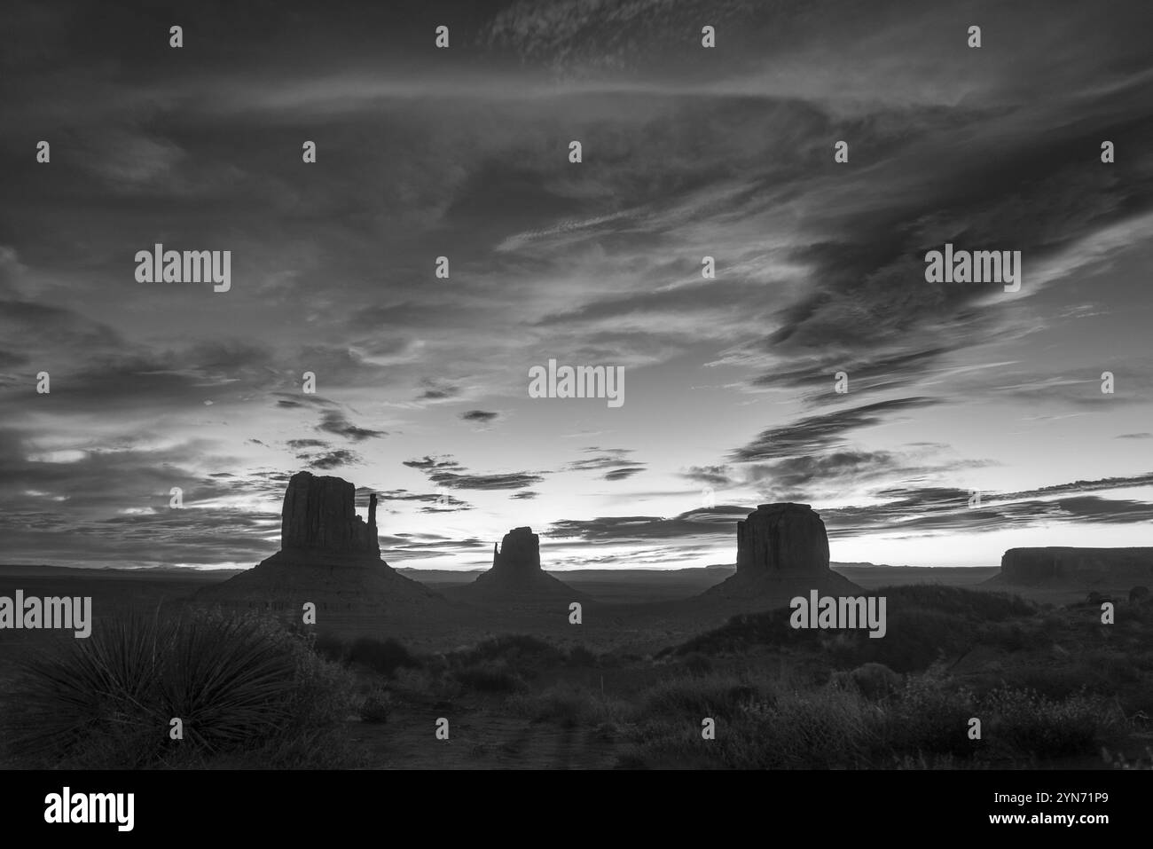 Great magnificent sunrise over the Monument Valley, Arizona, USA, North ...