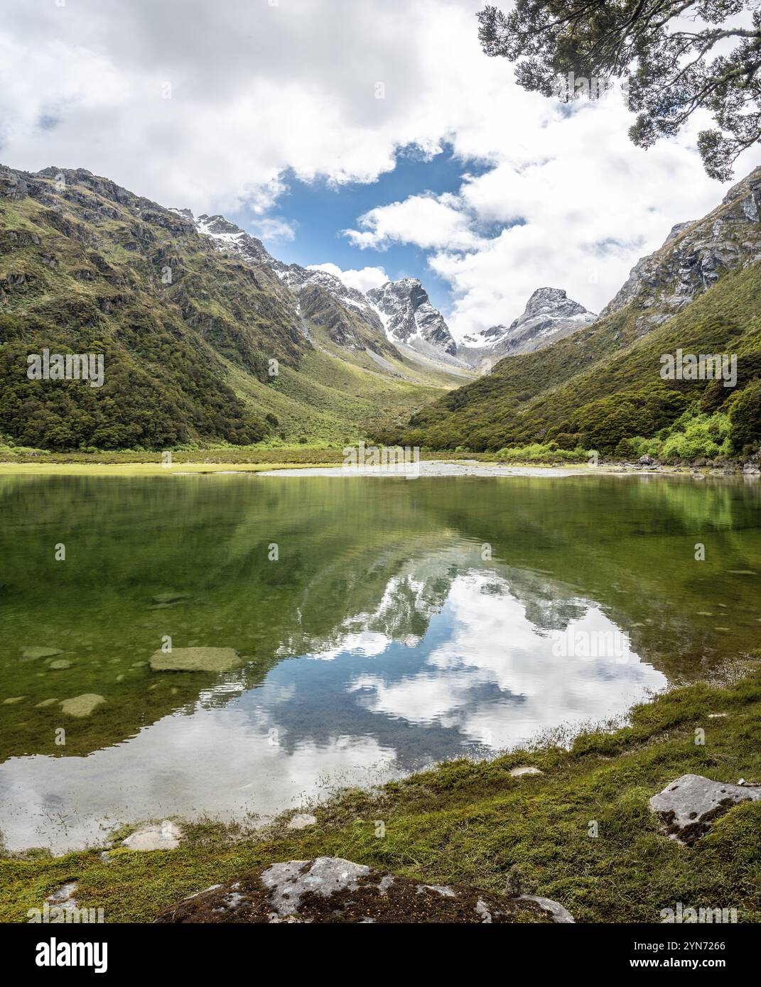Tranquil mountain lake Mackenzie at the famous Routeburn Track ...