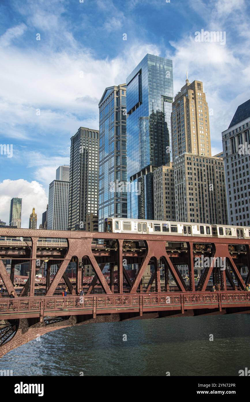 Dearborn station chicago hi-res stock photography and images - Alamy