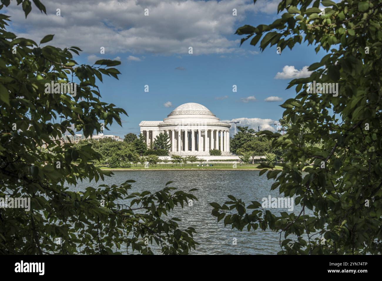 Washington monument jefferson memorials hi-res stock photography and ...