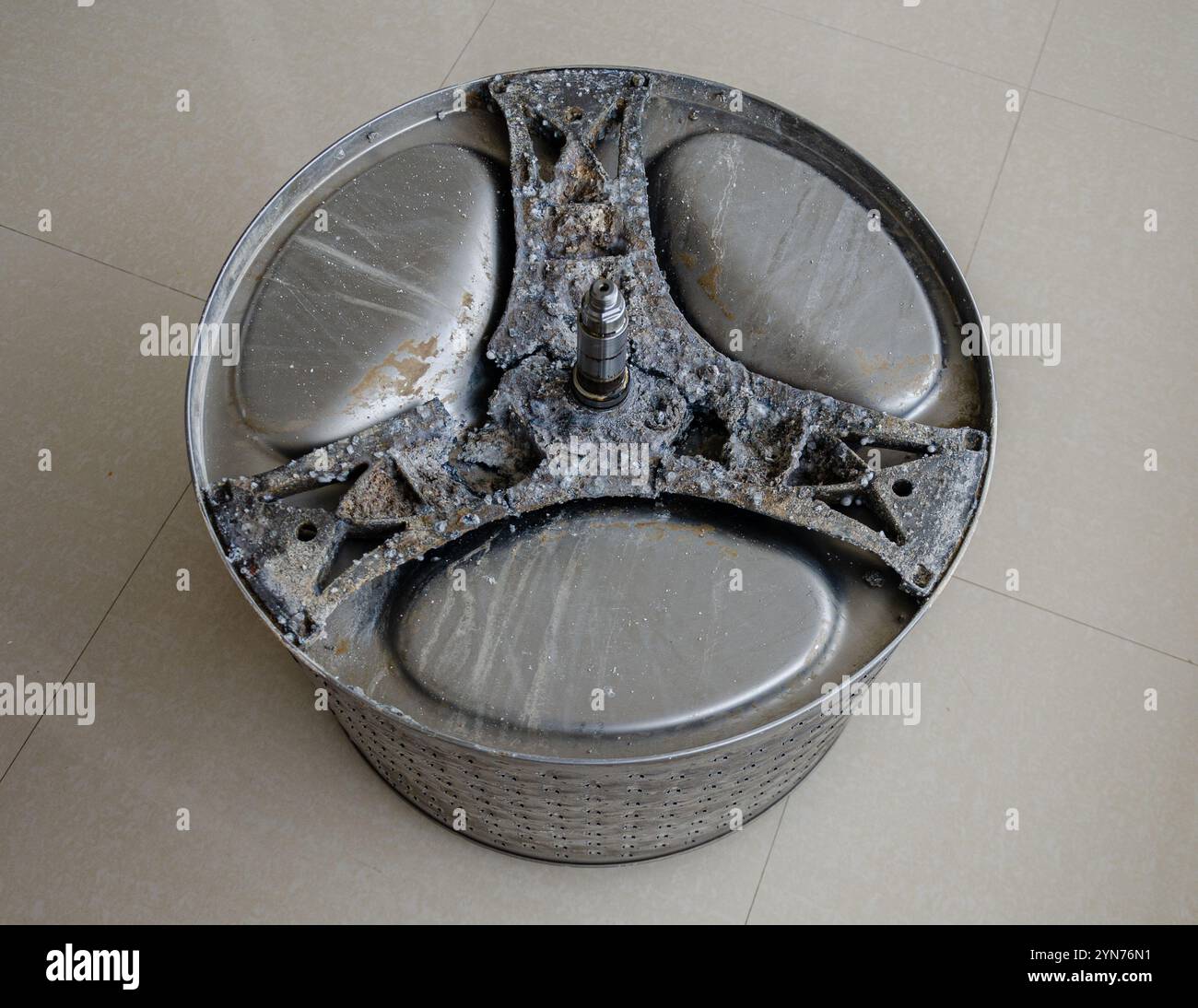Corroded Aluminium Spider of a washing machine Stock Photo - Alamy