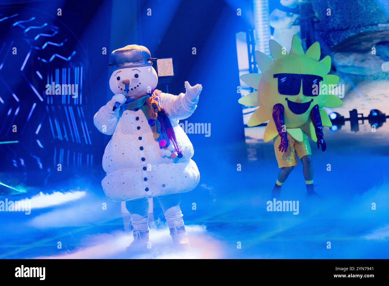 Cologne, Germany. 24th Nov, 2024. The character "The Snowman" appears ...