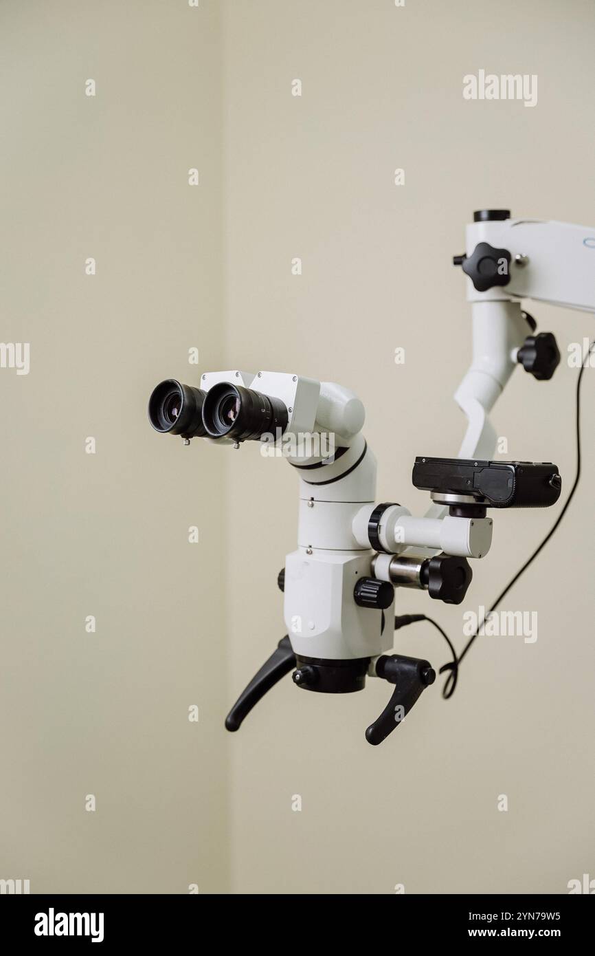 Magnificationtools hi-res stock photography and images - Alamy