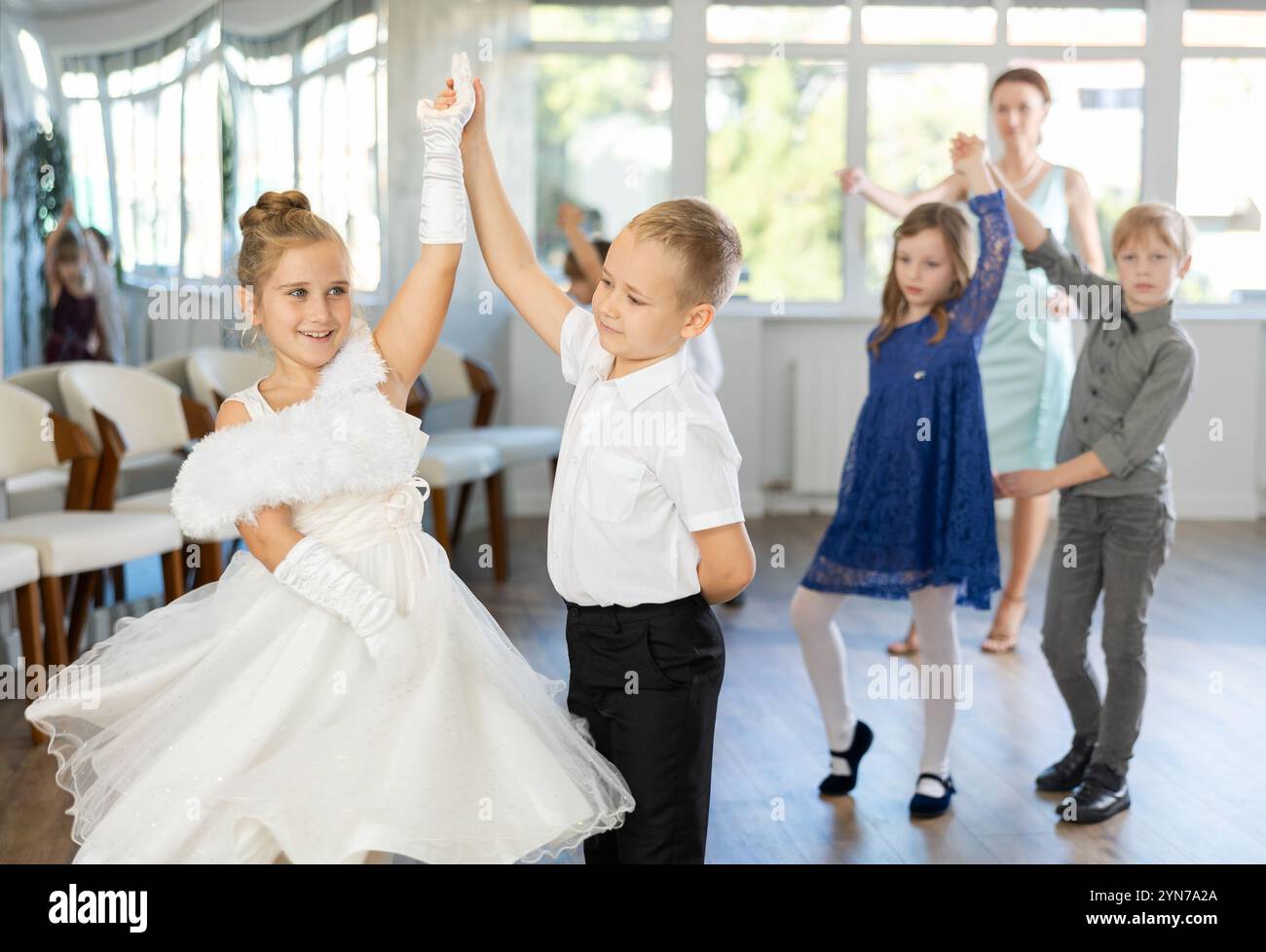 Salsa dance class for kids hi-res stock photography and images - Alamy