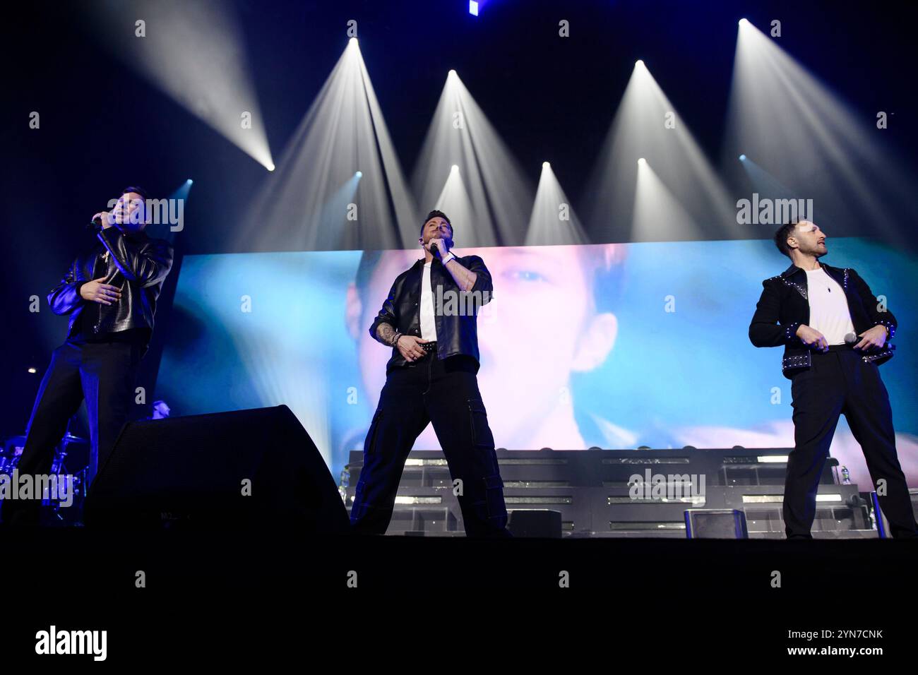 British blue boy band hi-res stock photography and images - Alamy