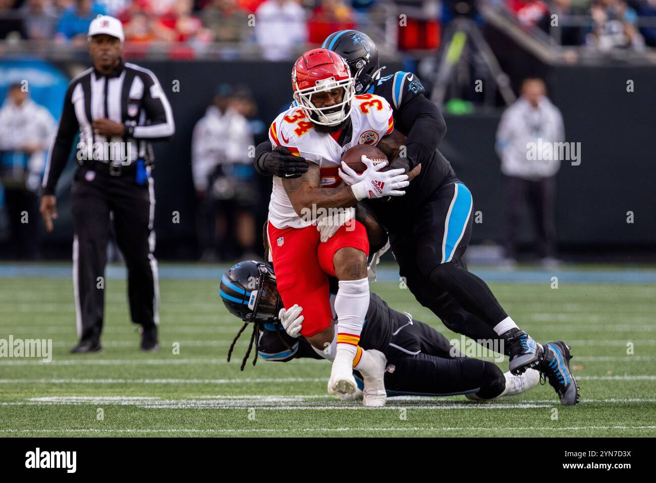 November 24, 2024: Kansas City Chiefs running back Samaje Perine (34 ...