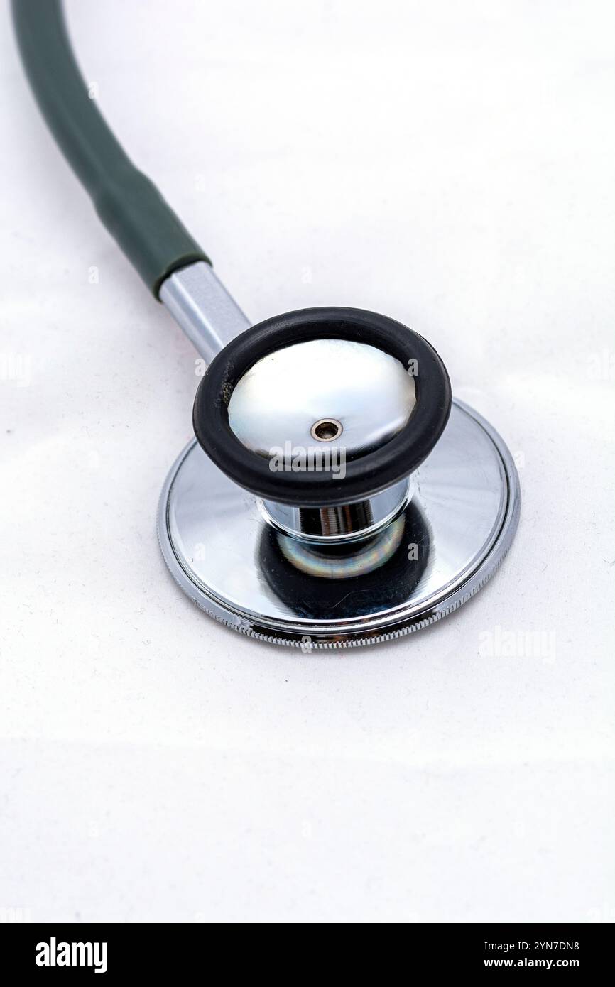 Chest auscultation hi-res stock photography and images - Alamy