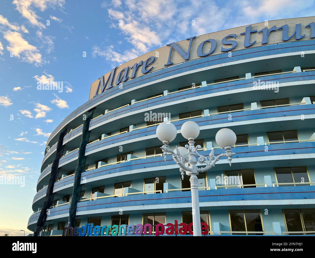 Mediterranean palace refurbishment hi-res stock photography and images - Alamy