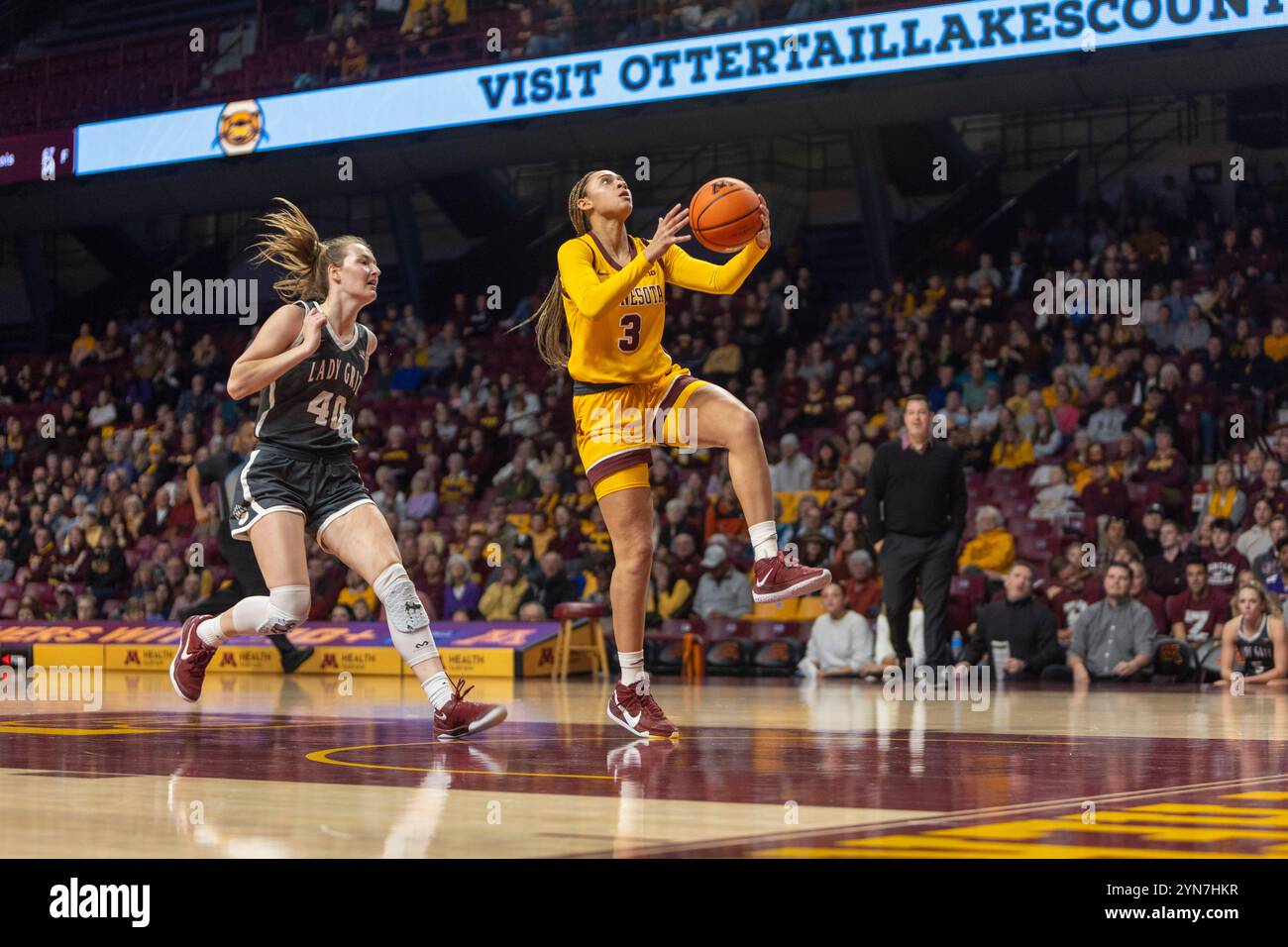 Minneapolis, Minnesota, USA. 24th Nov, 2024. University of Minnesota ...