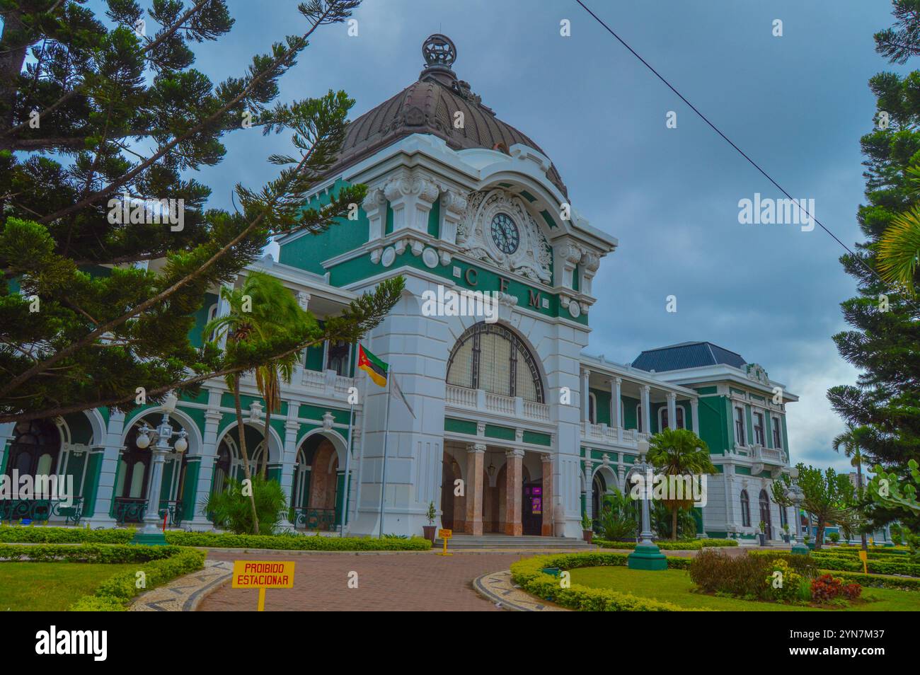 Maputo train or railway station church in Mozambique Stock Photo - Alamy