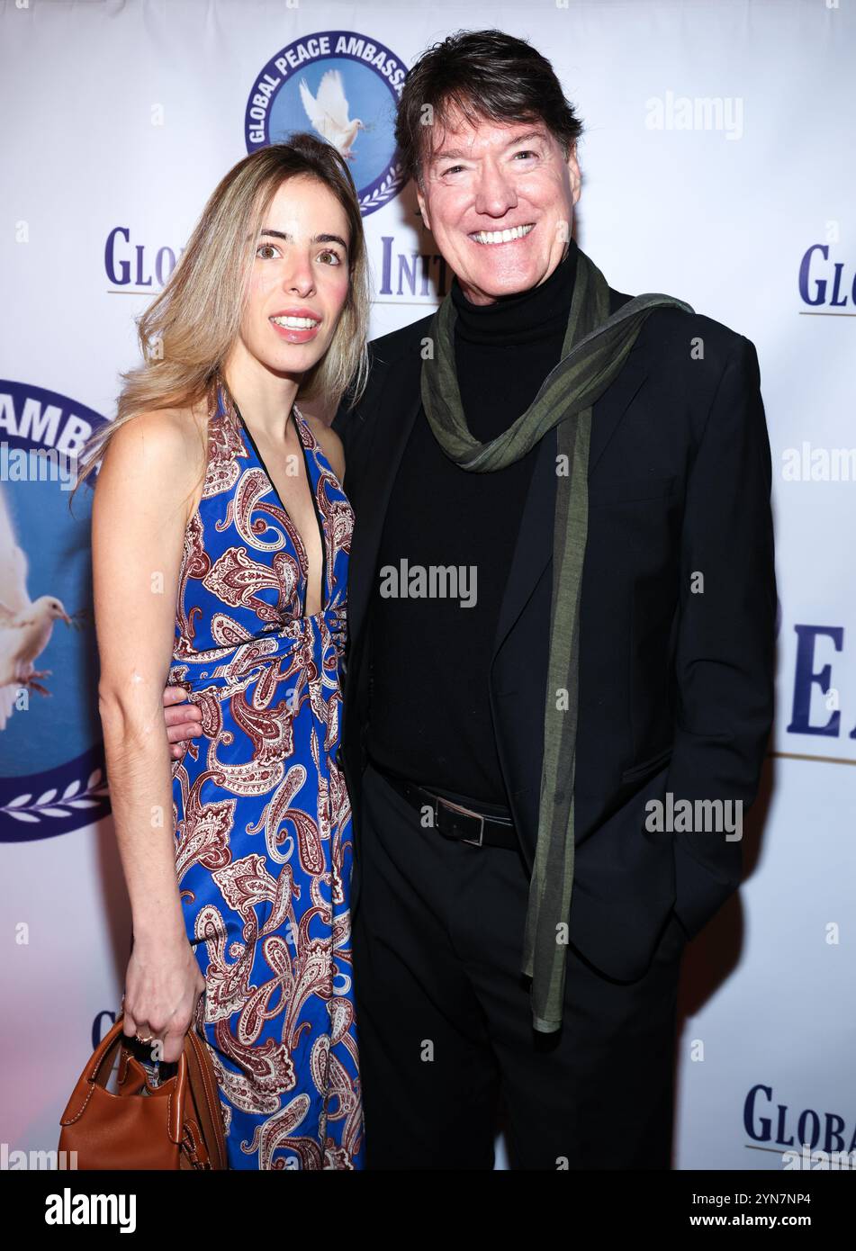 Beverly Hills, California, USA. 23rd November 2024. Model Monserrat and ...