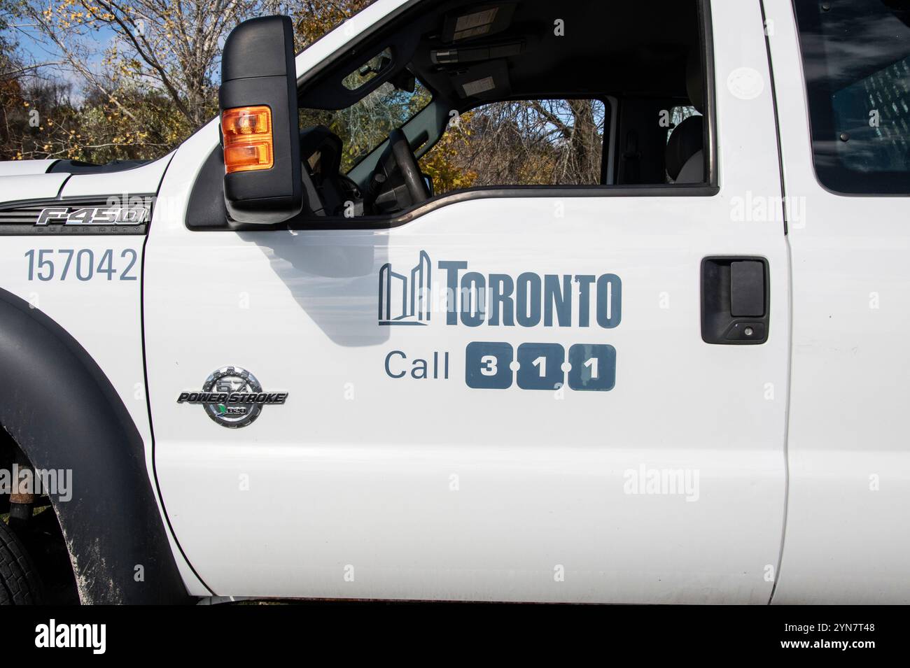 Maintenance trucks hi-res stock photography and images - Alamy