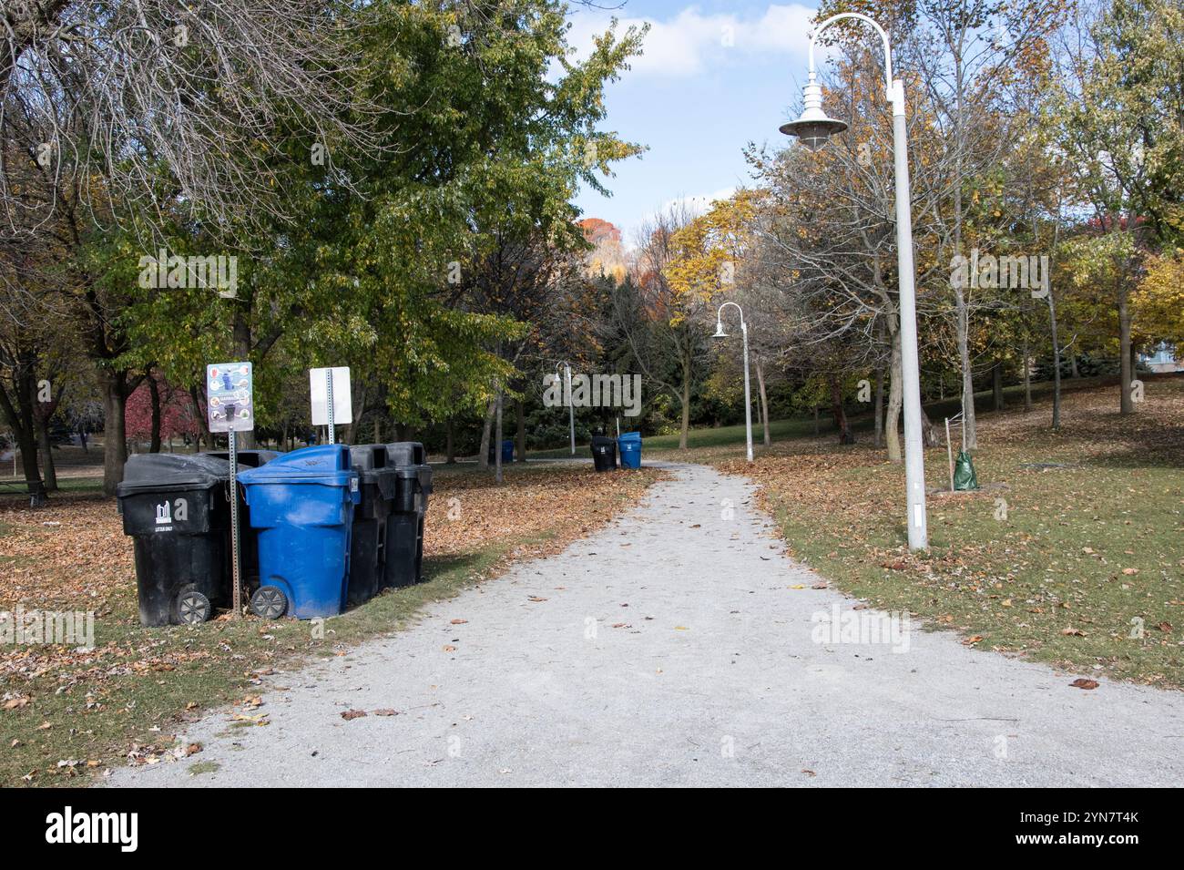 Garbage and recycling wheelie bins on the trail at Bluffer's Park in ...