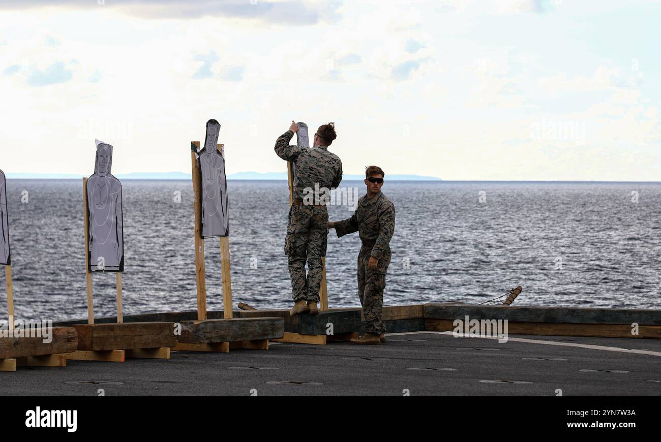U.S. Marines with Battalion Landing Team 1/8, 24th Marine Expeditionary ...