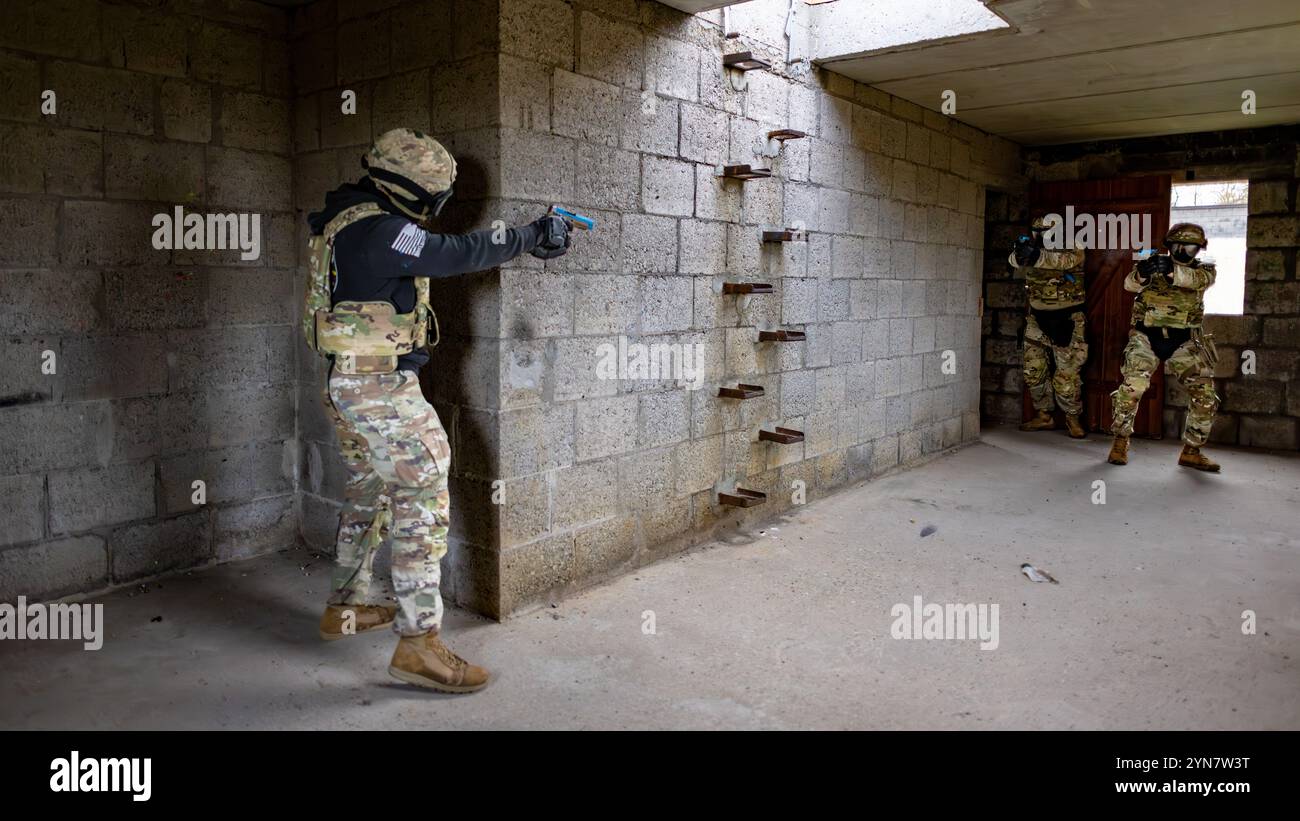 Military police officers assigned to 529th Military Police Company ...