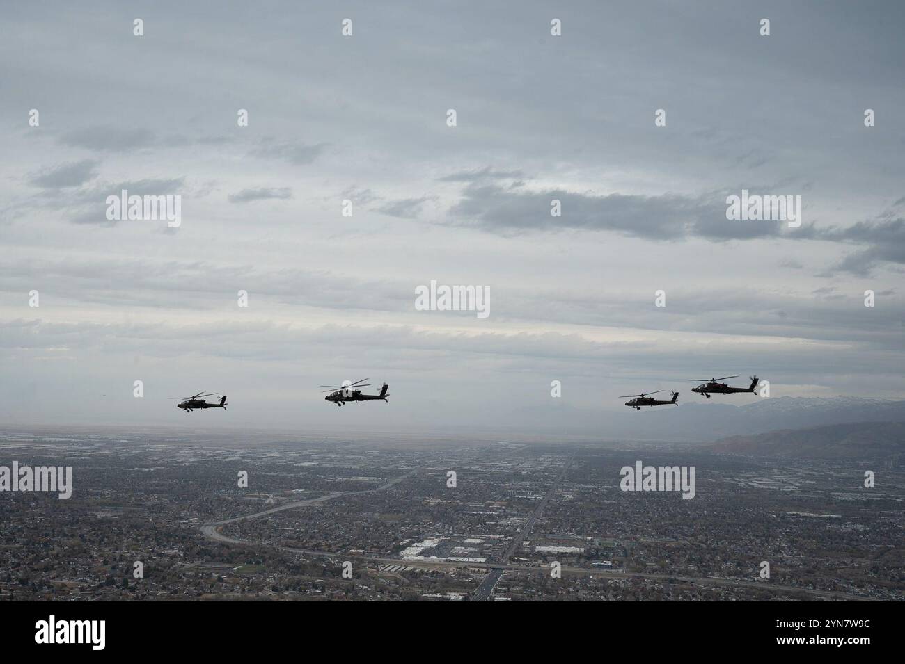 The Utah Army National Guard’s 1st Battalion 211th Aviation Regiment ...