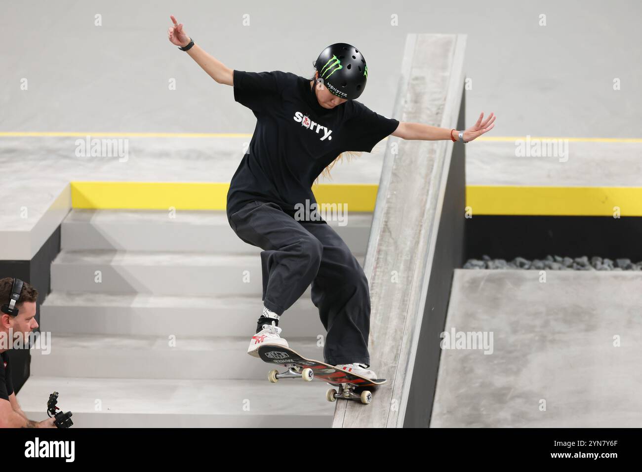 Tokyo, Japan. 23rd Nov, 2024. Liz Akama (JPN) Skateboarding : 2024 SLS ...