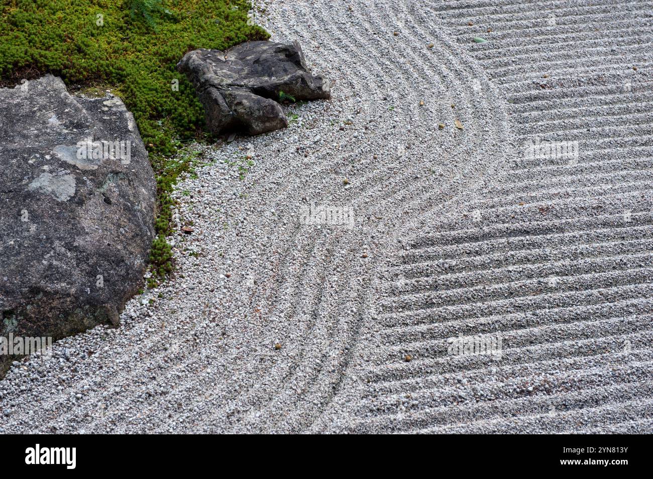 Ryotanji Buddhist Temple and its Fudaraku karesansui dry landscape ...