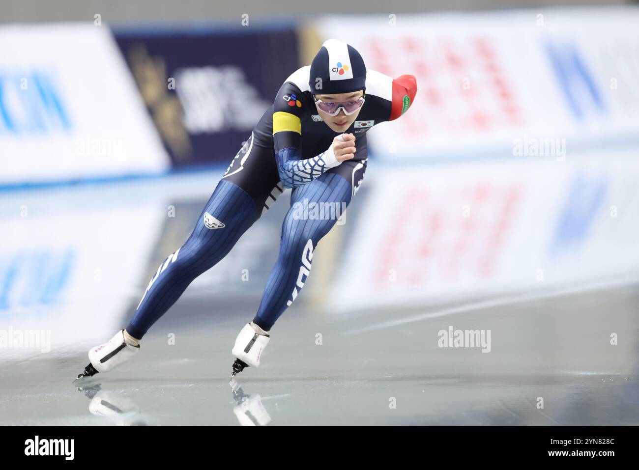 Nagano, Japan. 23rd Nov, 2024. Jeong Yuna (KOR) Speed Skating : ISU ...