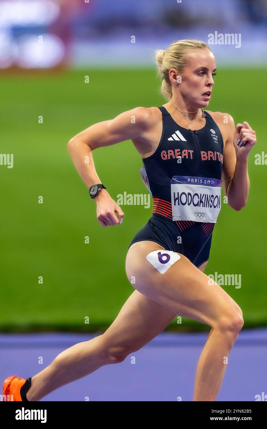 Keely Hodgkinson (GBR) competes in the Women's 800 semi-finals at the ...