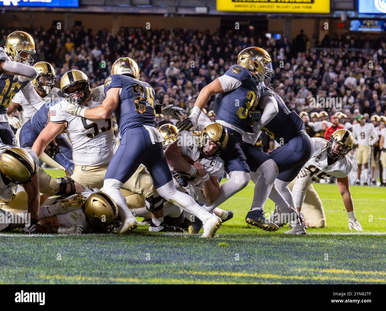 Bronx, New York, USA. 23rd Nov, 2024. The Army Black Knights ...