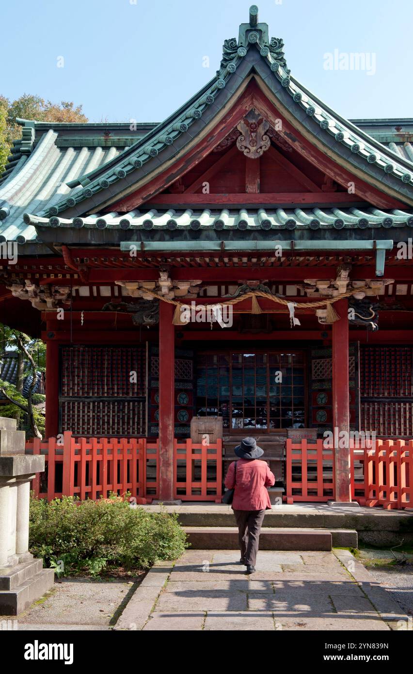 Kanazawa toshogu jinja hi-res stock photography and images - Alamy
