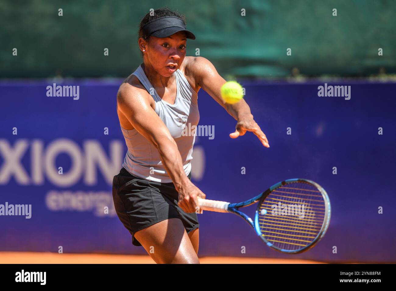 Buenos Aires (24 th November 2024). Robin Anderson (USA) playing at the WTA 125 Argentina Open ...