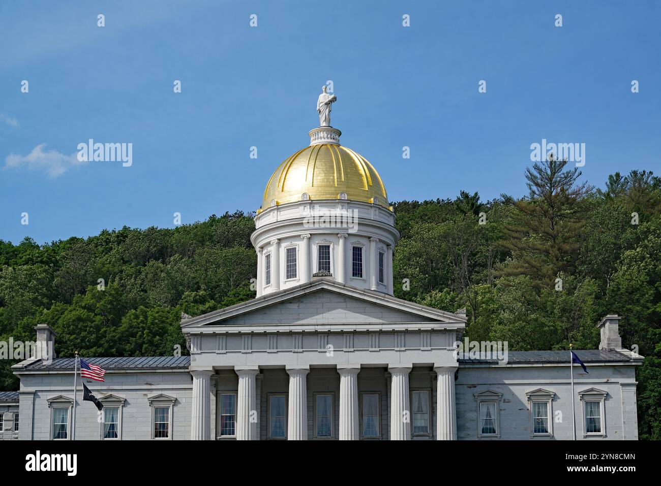 State Capitol building of Vermont, with golden dome Stock Photo - Alamy