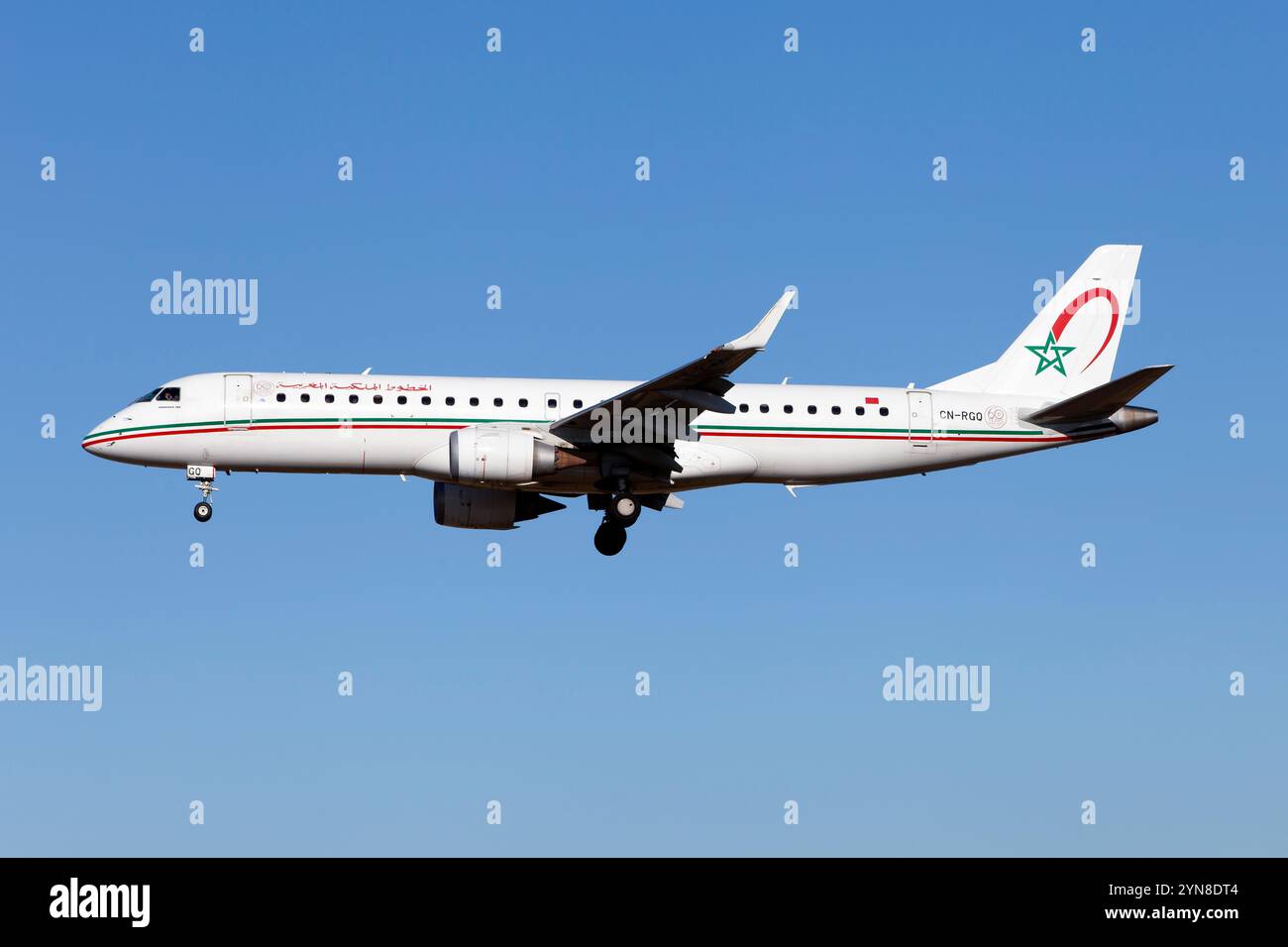 A Royal Air Maroc (RAM) Embraer 190 landing at Barcelona El Prat ...