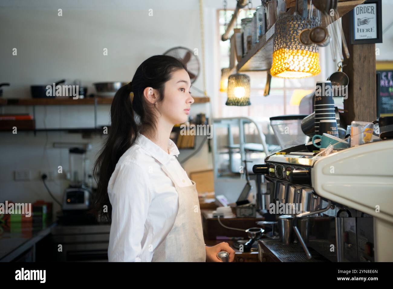 Japanese working in australia hi-res stock photography and images - Alamy