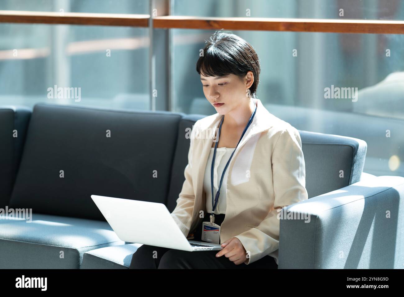 Woman in 20s spreading hi-res stock photography and images - Alamy