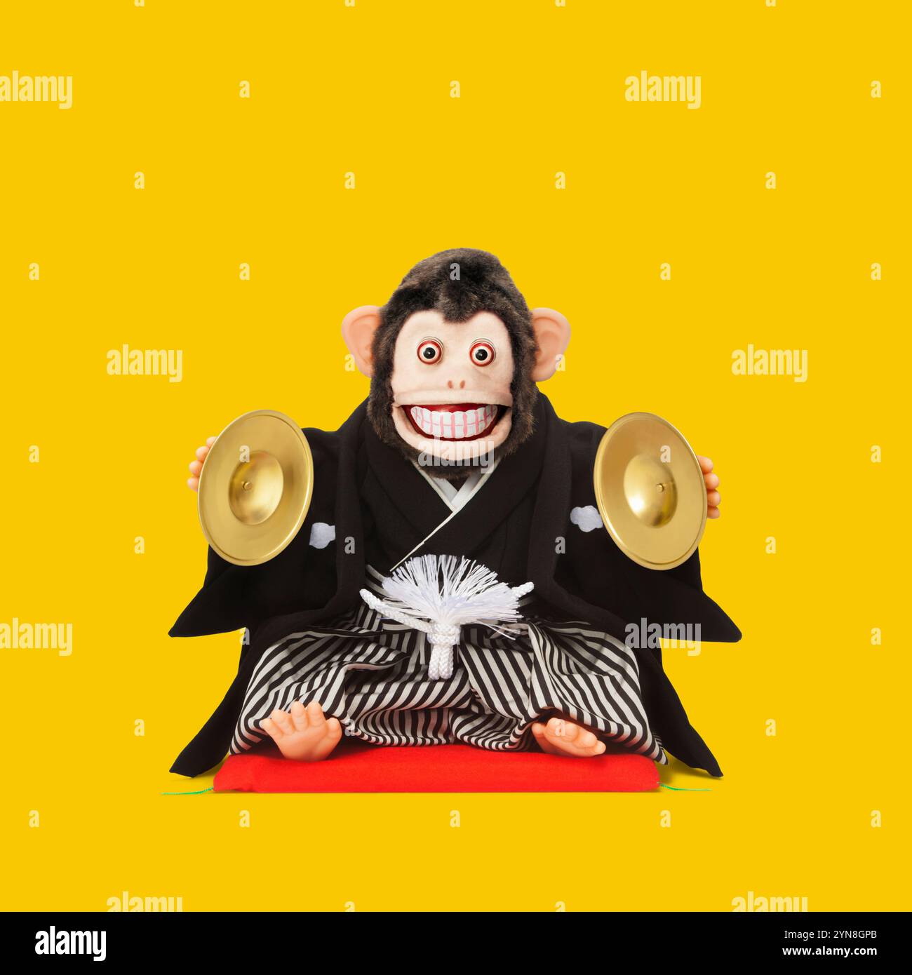 Toy monkey clapping cymbals Stock Photo - Alamy