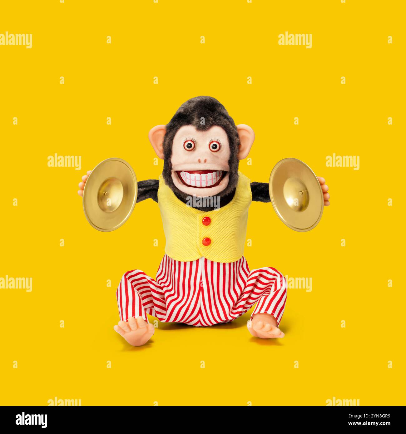 Toy monkey clapping cymbals Stock Photo - Alamy