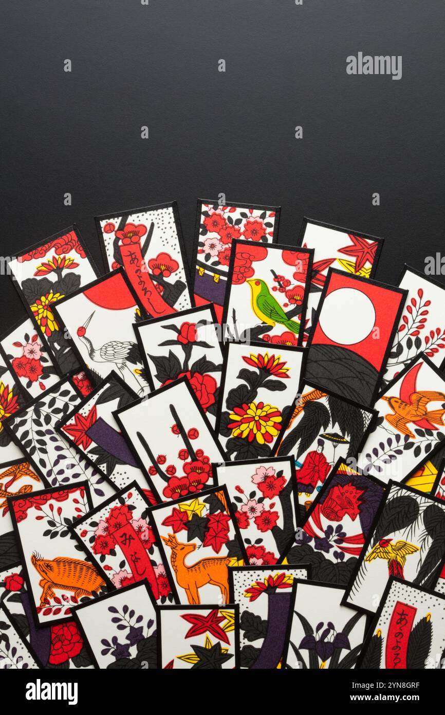Hanafuda (Japanese playing cards Stock Photo - Alamy