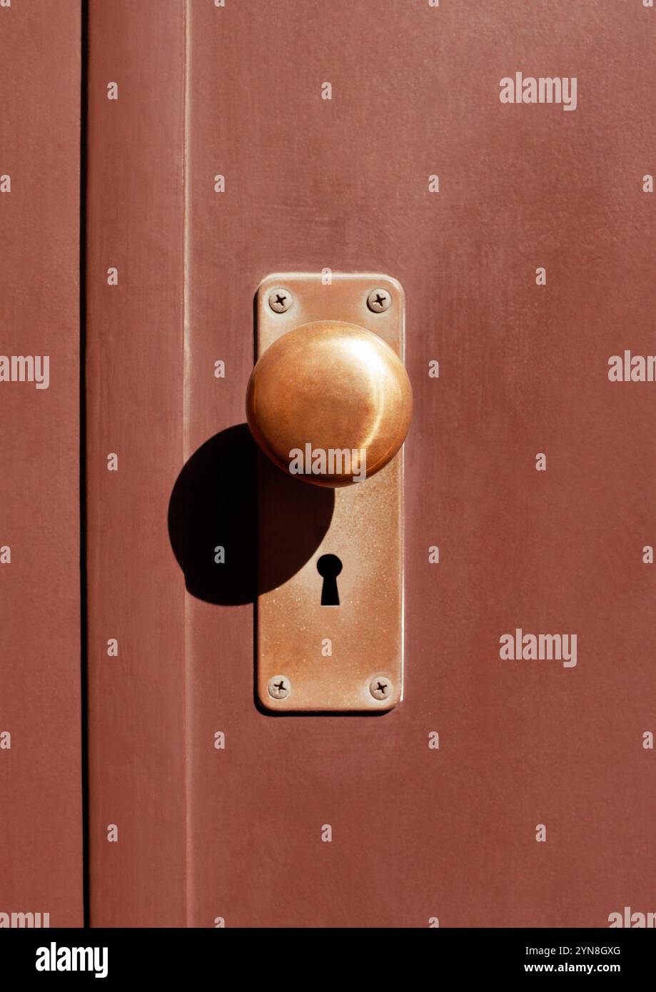 Retro door knobs Stock Photo - Alamy