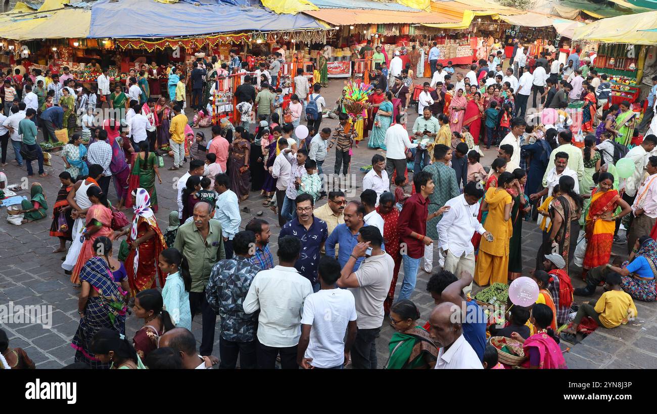 Pilgrims at the Sri Tuljabhavan Temple in Tuljapur, Maharashtra, India ...