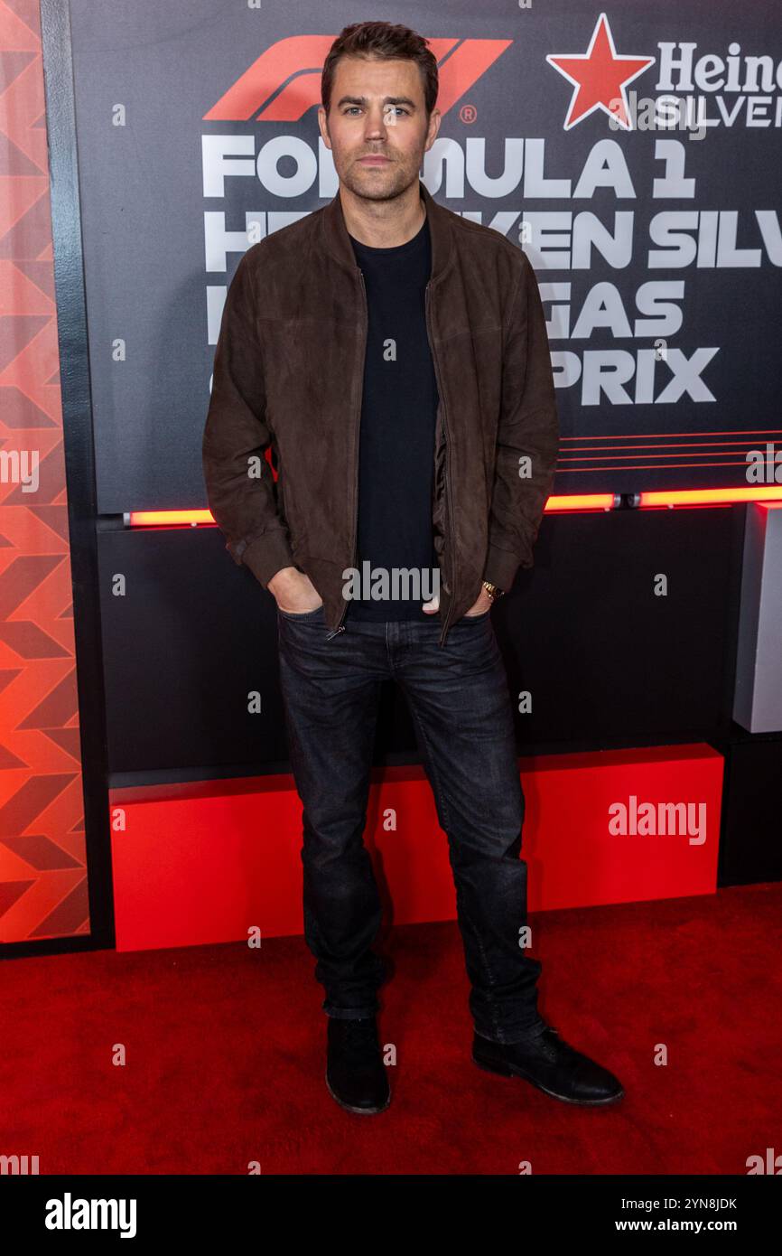 Paul Wesley attends the FORMULA 1 HEINEKEN SILVER LAS VEGAS GRAND PRIX ...