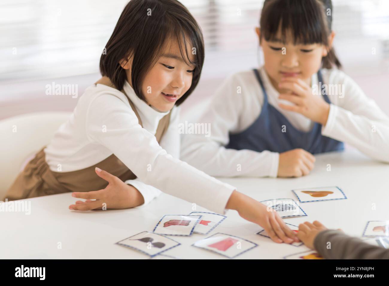 Children enjoying class in the classroom Stock Photo - Alamy