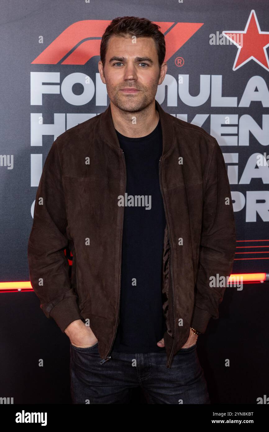 Paul Wesley attends the FORMULA 1 HEINEKEN SILVER LAS VEGAS GRAND PRIX ...